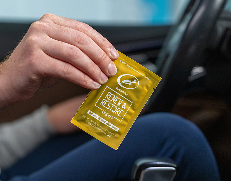 Renew & Restore Wipes | Turtle Wax Store